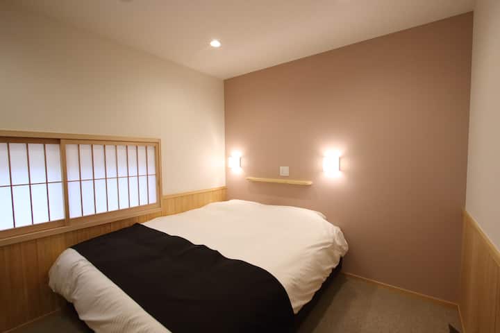 【みつくりHotel】#202【津山icより車で6分、カフェ付きホテル】wi-fi、空調/最大2名 - 쓰야마시