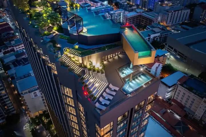 Downtown Charm Edge 1 Bedroom Seaview Condo - Pattaya City