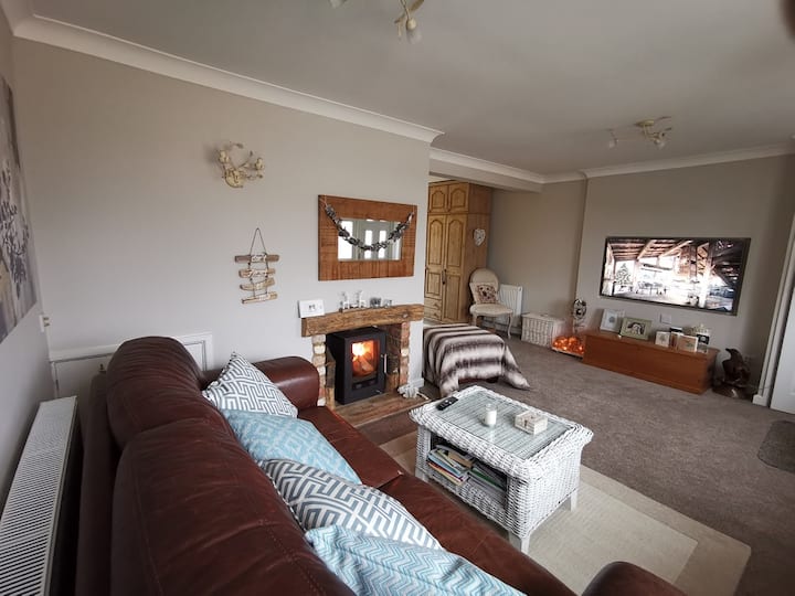 Chic-2-bed-conservatory-patio-foot/riding-paths - Grafham Water