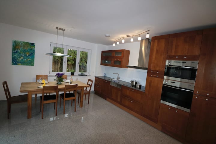 Neubauwohnung Mit Gartenzugang - Munich (Monacor di Baviera)