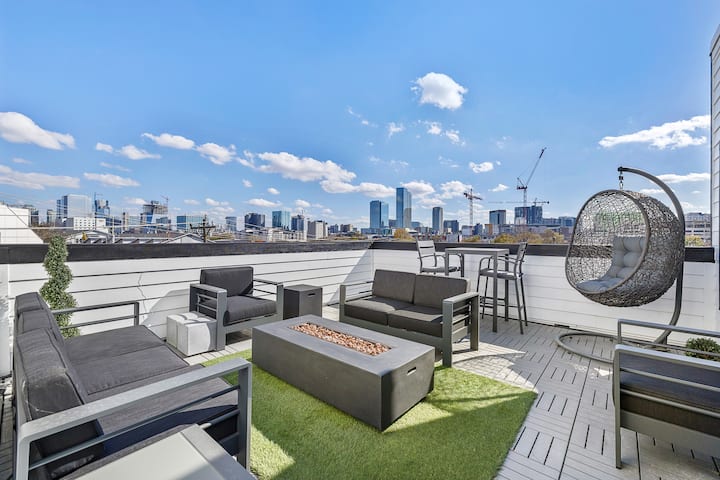 Nashville Modern Near Gulch Rooftop View W/ Garage - Nashville, TN