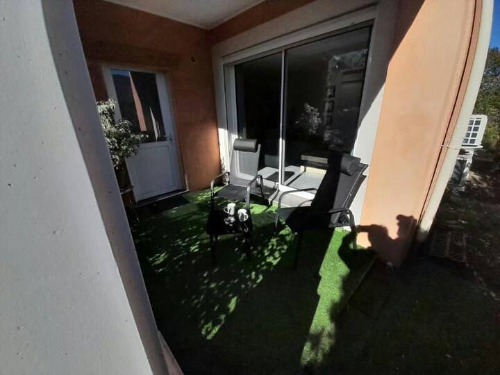 Appartement Spacieux Et Très Calme. - Carros