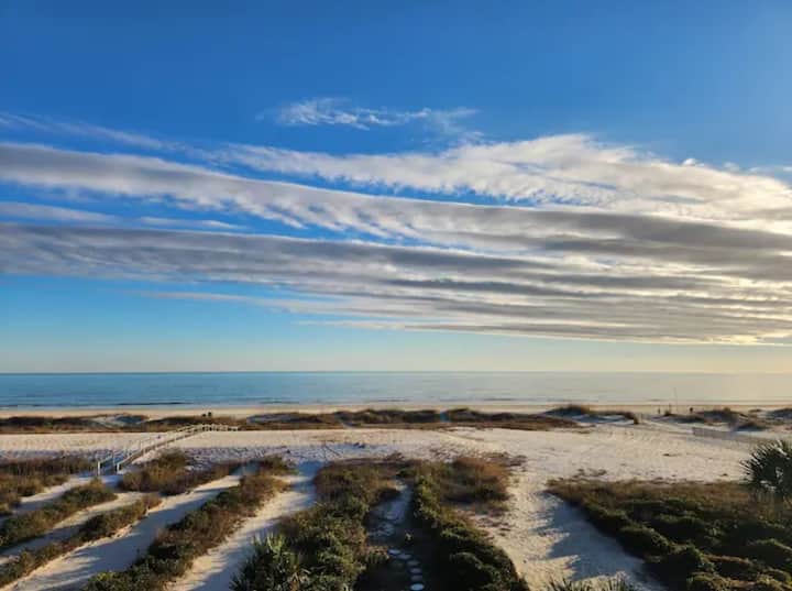 Completely Renovated Gulf Front Townhome - Cape San Blas