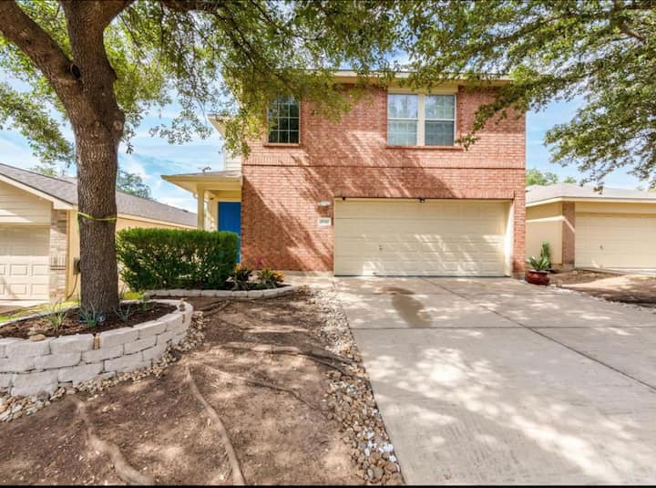 High Star Cute Home In Austin-nice Neighborhood - Austin