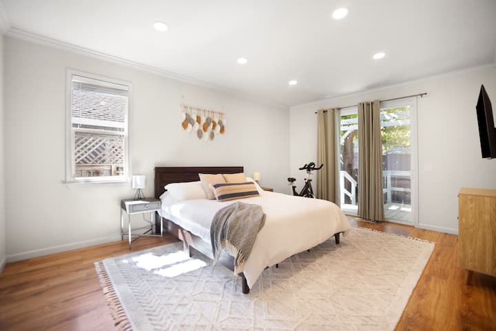 2 Beds, 30+day W/ Parking & Accessibility - Russian River, CA