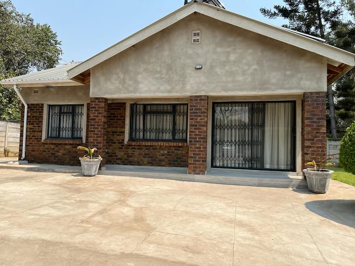 Yardley Road Stays - Zimbabwe