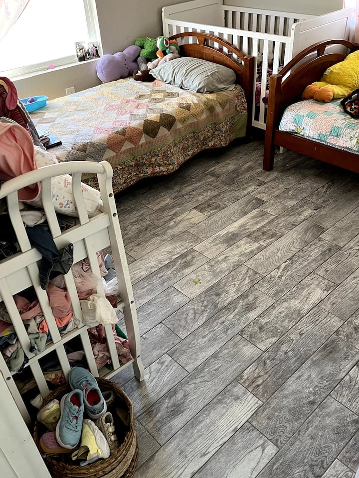 Small Room - Coachella, CA