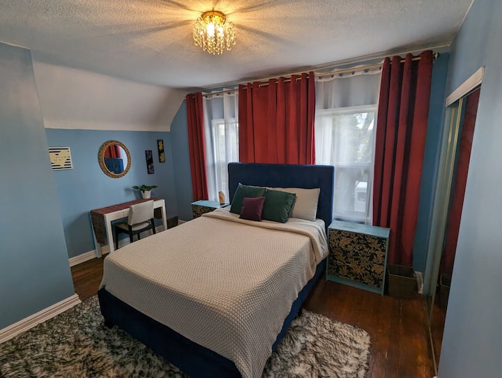 Luxury Vibes And Cozy Feels - Calgary