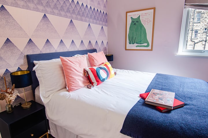 The Marmot. Stylish, Bright King Suite. - Harrogate