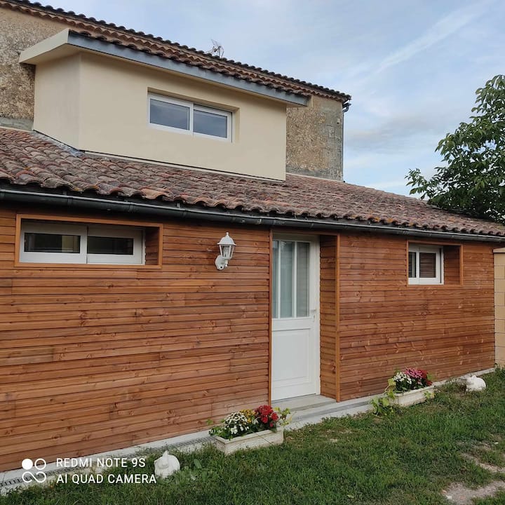 Appart. T1 Neuf Meublé Duplex - Martillac