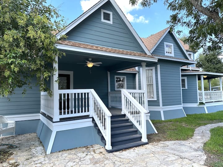 Back Porch Getaway - Taylor, TX