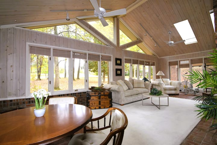 Spacious Townhouse In Paducah, Ky. - Paducah, KY