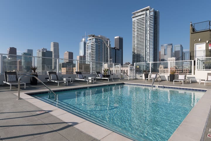 U-dazzling Condo-free Parking-rooftop Pool & Spa - Arts District - Los Angeles