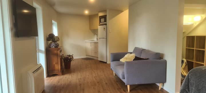 Studio Apartment With Garden - Dunedin