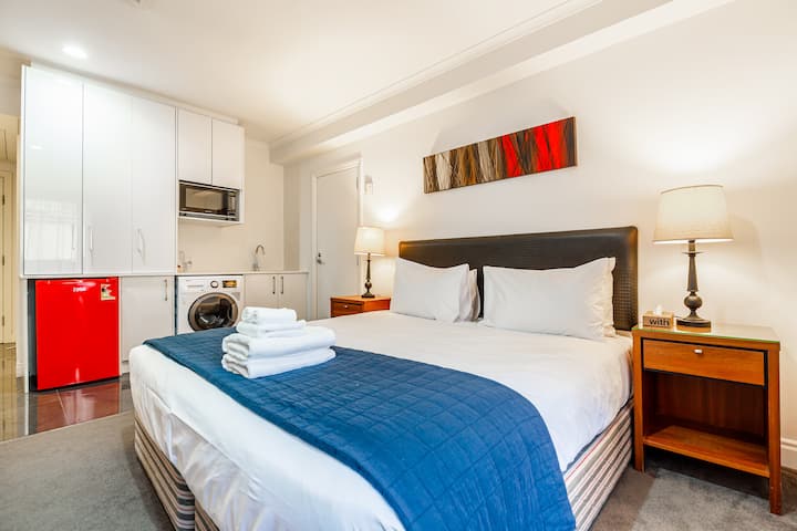Cosy Studio On Queen Street! - Auckland