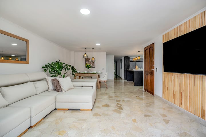 Urban Condo 3bed/3bath With Ac - Envigado