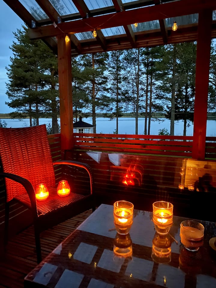 "Kepan Tupa", Viihtyisä Hirsitalo Järven Rannalla. - Rovaniemi