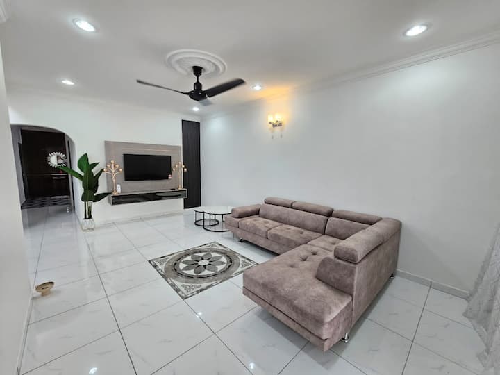 Cozy Vibes (Muslim Friendly) @ Ipoh - Ipoh