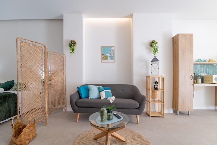Loft Valencia. Barrio Ayora. Rm29 - Valencia