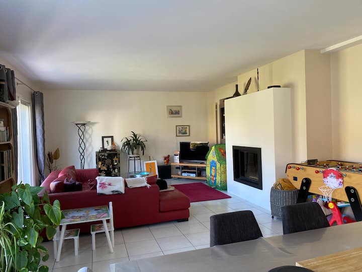 Maison 140m2, 3 Chambres, 2 Sdb - Noisy-le-Grand