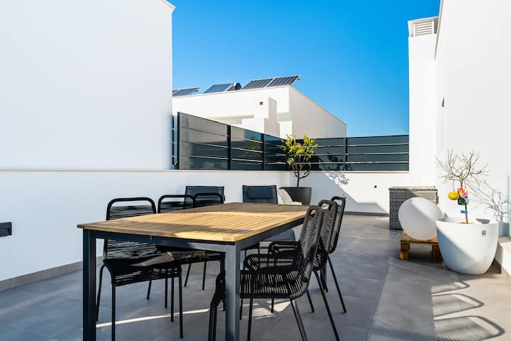 Moderna Casa Villacristal - Dolores, Spain