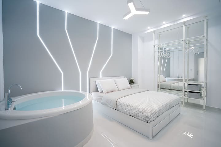 A11 Modern Home With Hot Tub (No Bubbles) Kef91 - Athen