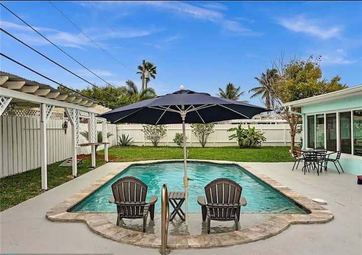 Coastal Gem - Sunshine And Pool - Pompano Beach, FL