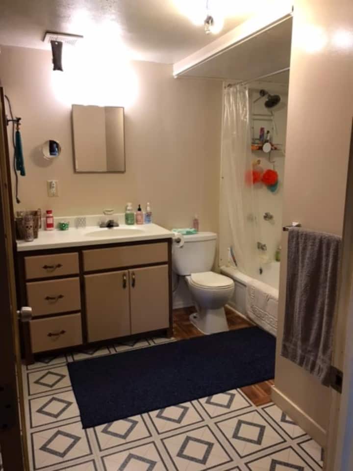 Alley Hostel - Tahlequah, OK