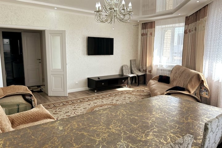 Уютная квартира комфорт класс41 - Nur-Sultan