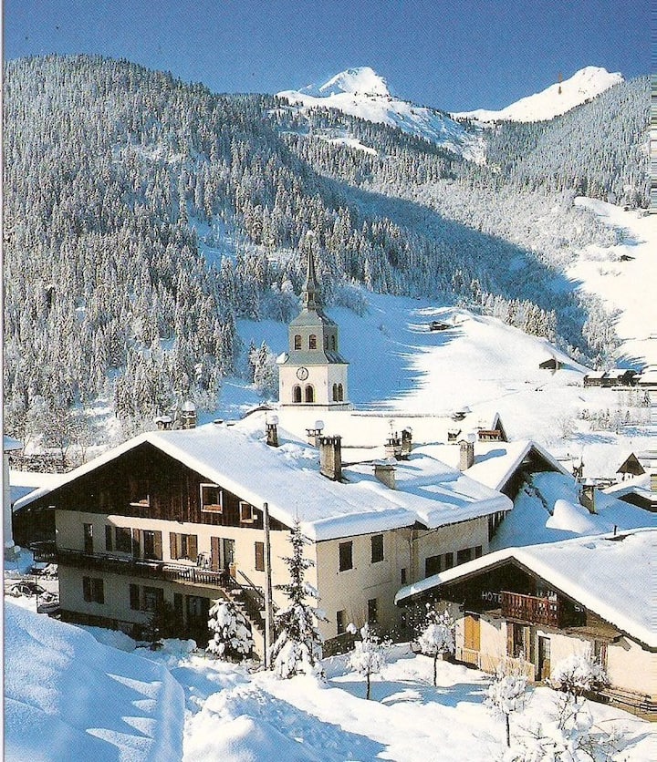 Appartement Savoyard Au Coeur Du Village D'arêches - Lac Tournant