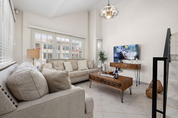 3br Town Home In Gated Community @ Palm Beach - Aruba