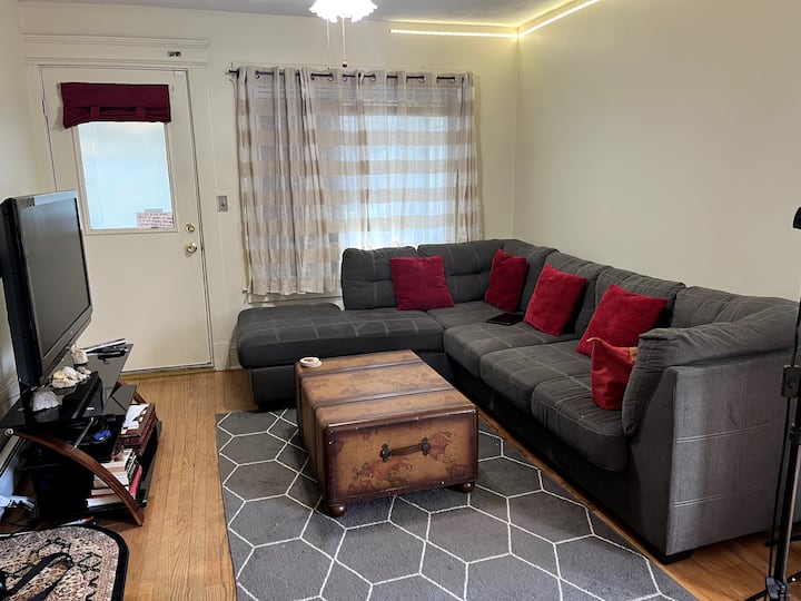 Cozy Br Near Springfield Dntwn - Springfield, MA