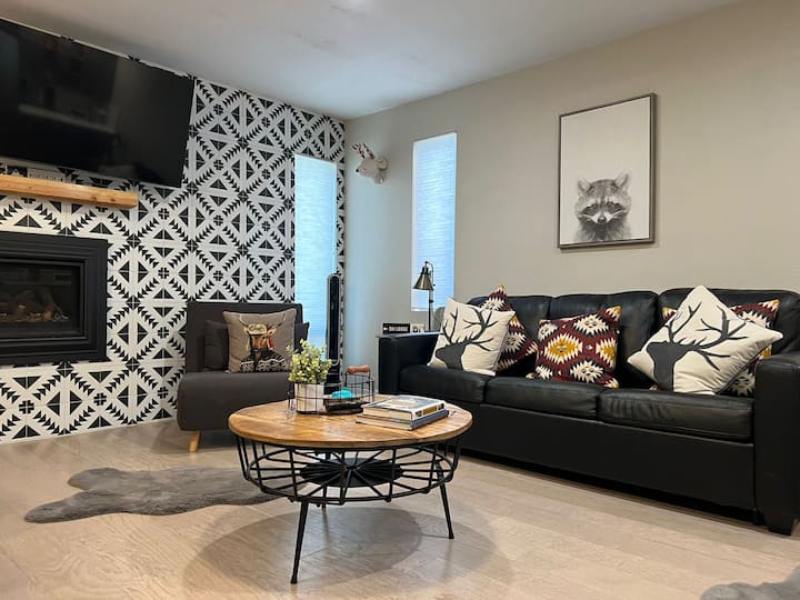 Kings Run Condo: Tahoe's Exclusive Retreat - Sandy Beach Tahoe Vista