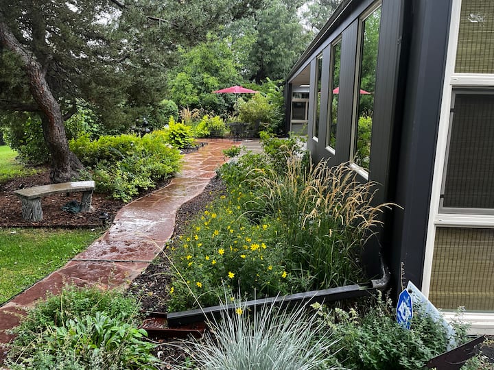 Your Littleton Retreat 3bd 2ba - Littleton, CO