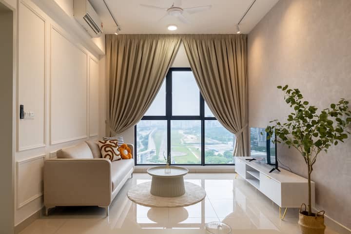 Smileyhome Trion@kl|shuttlebusmrt|kidspool|gym中文房东 - Kuala Lumpur