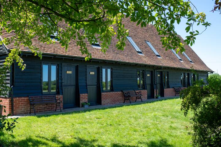 The Plough Inn, Stalisfield - Faversham