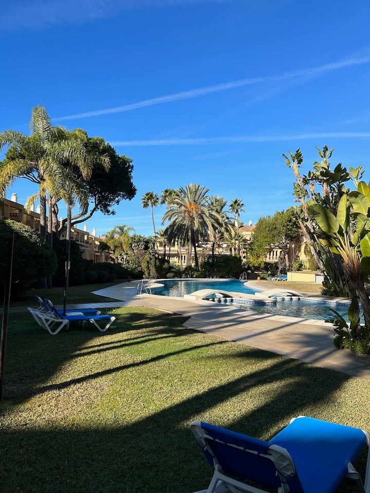 Magnificent Elviria Beach House With Terrace - Marbella