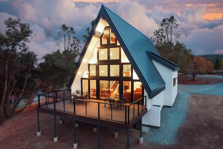 A-frame / High-end / Hot Tub / Awesome Views! / Ev - Oakhurst, CA