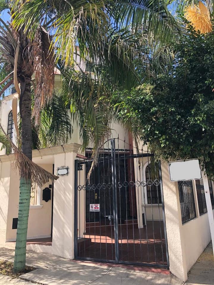 Residencia En Tlaquepaque - Guadalajara