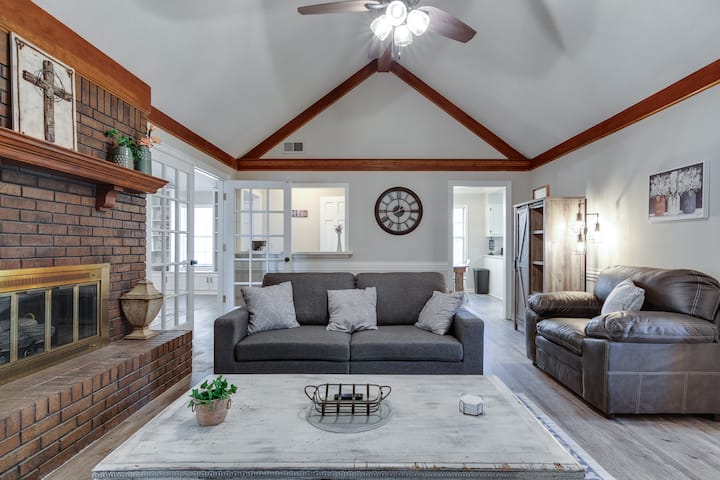 4-bed, 2-bath, All Amenities - Southaven, MS