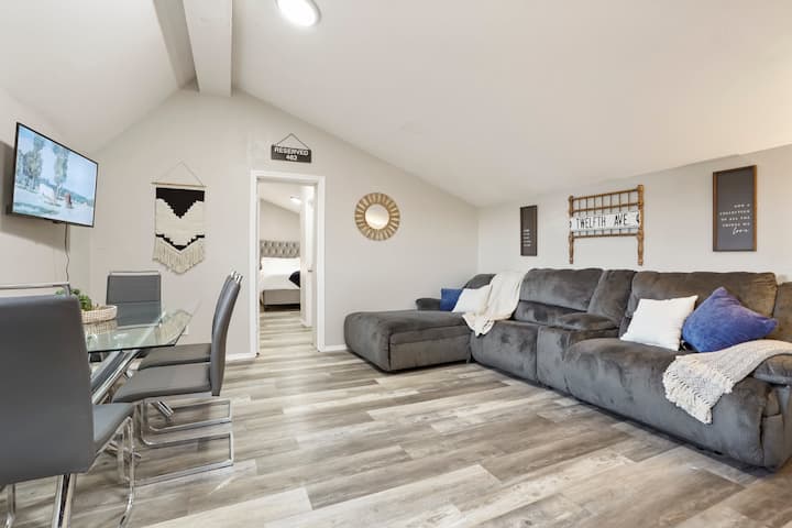 Amazing Farm Stay In Aurora Goats, Donkeys, Horses - Aurora, CO