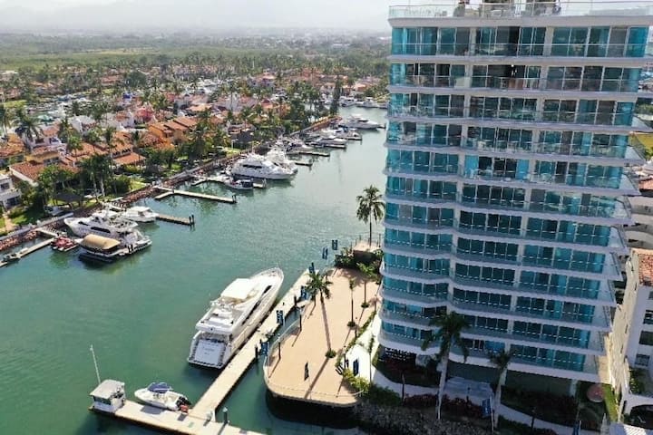 Nautico Marina View Condo, Rooftop Pool, Gym - Puerto Vallarta