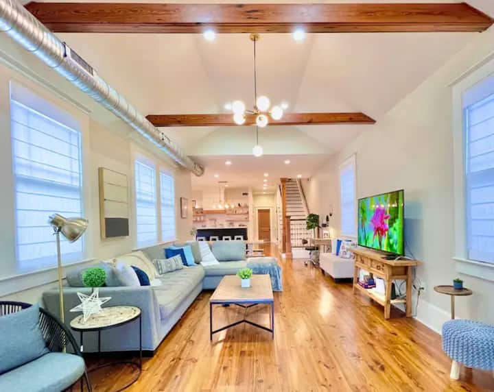 Mid-century Newly Modern - New Orleans, LA