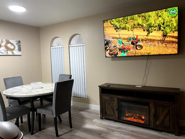 Apartment A 2+2 In The Heart Of Lv - Henderson