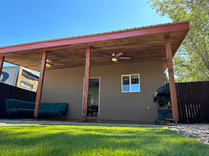 Private Brand New Guest House - Santa Fe