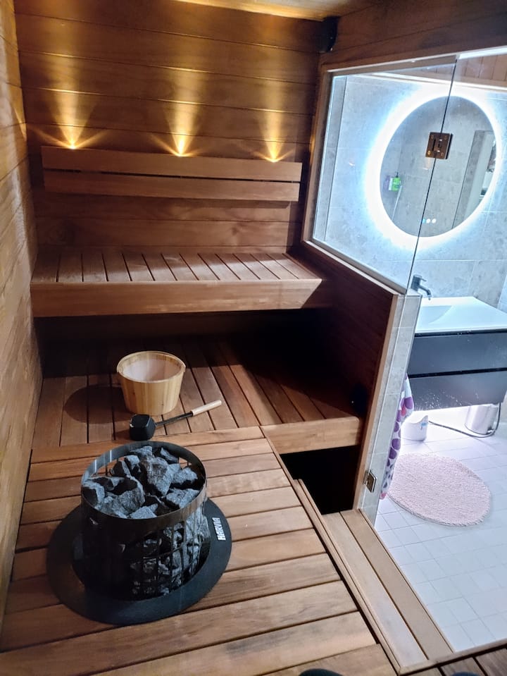 Family House: Parking, Toys, Games, Sauna - Rovaniemi