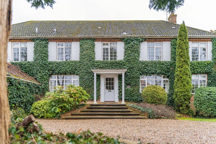 Brook House - Maidenhead