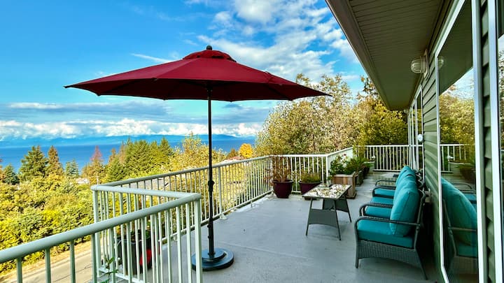 Nanaimo Oceanview Villa - A - Nanaimo