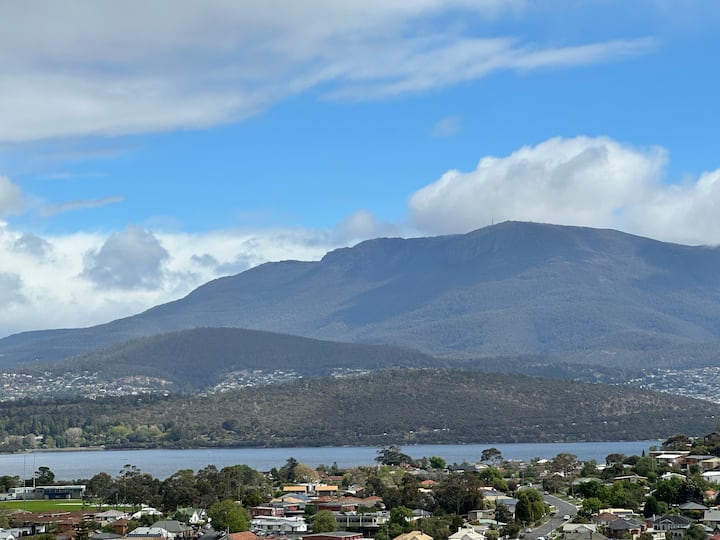 Skyline Serenity House - Close To City And Airport - Hobart