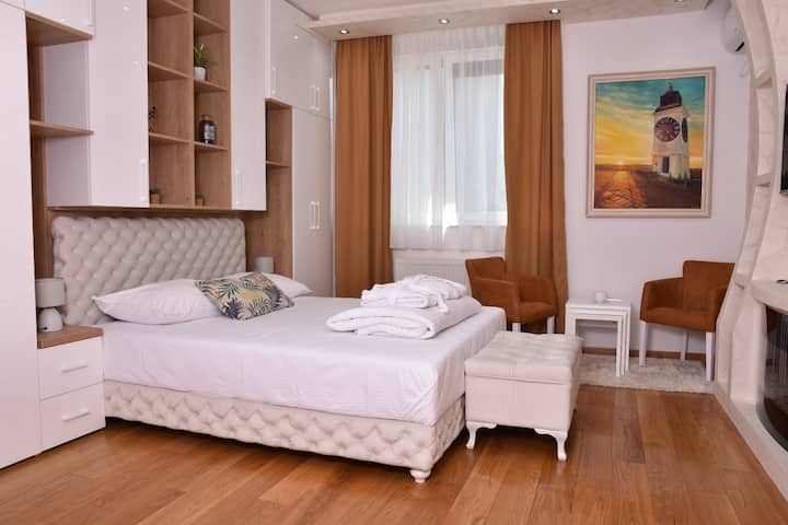 Apartman Frajla Centar - Novi Sad